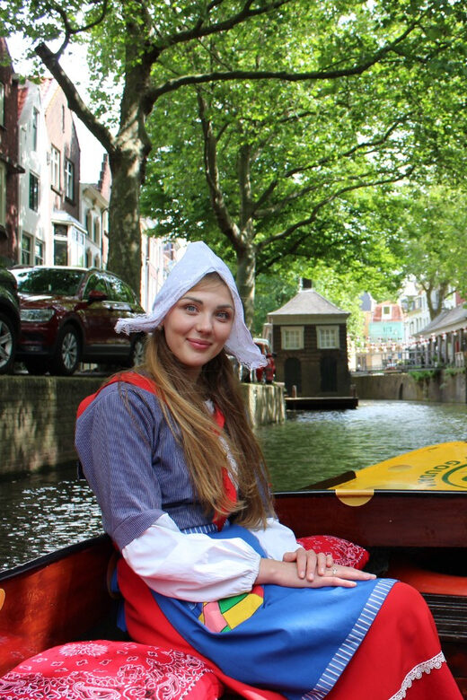 Gouda: Open Boat City Canal Cruise