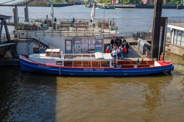 Hamburg: One Hour Traditional Harbor Cruise - Who Will Love This Tour?