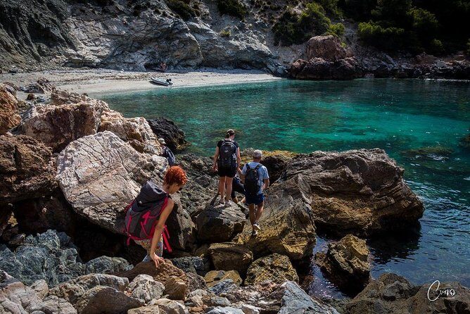 Hiking Natural Beaches & Snorkeling
