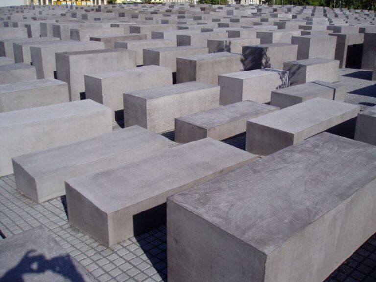 Hitlers Germany: Berlin During the Third Reich & WWII - How the Tour Works and What You’ll Get