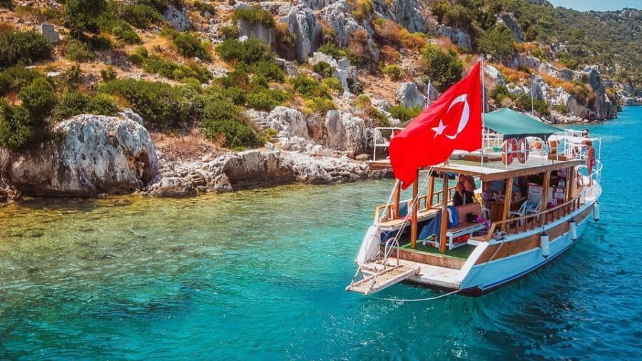 Icmeler Boat Trips w/ Lunch and Unlimited Soft Drinks
