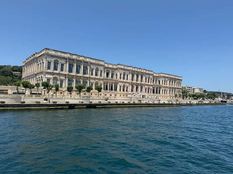 Istanbul Bosphorus: 3-Hour Morning Cruise with Asian Side