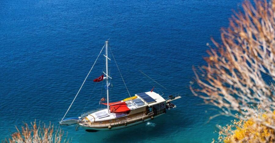 Kas: Limanagzi Beach & Island-Hopping Boat Tour with Lunch