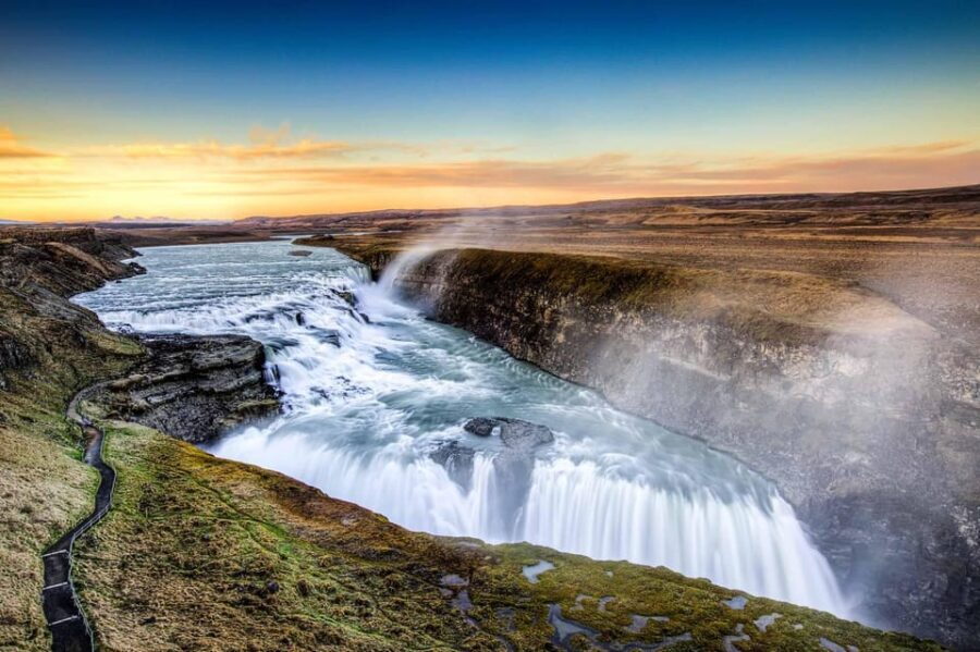 Keflavik: Golden Circle Private Tour with Airport Pickup