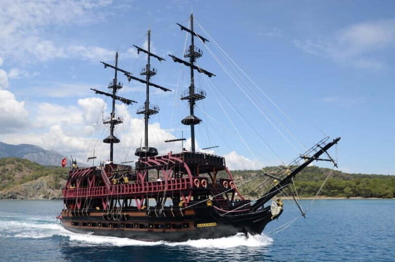 Kemer Pirate Boat Tour from Antalya/Belek / Kemer - The Reality: Insights from Reviews