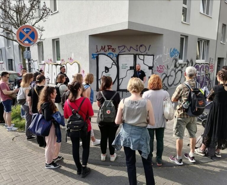 Köln Ehrenfeld: Street Art und Graffiti Tour Walls of Wonder - The Authenticity and Artistic Depth