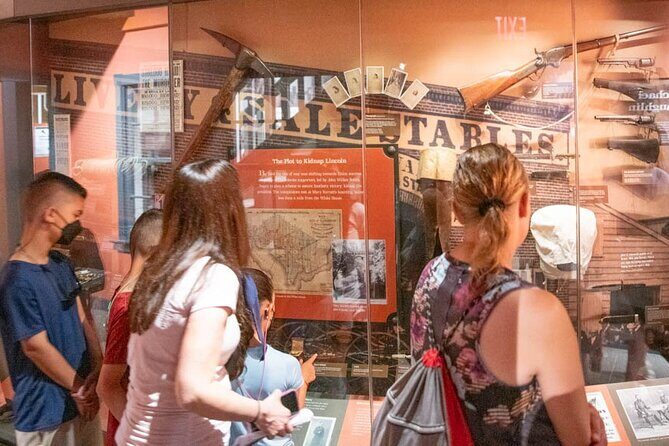 Lincoln Assassination Tour with Ford's Theatre and Petersen House - Why This Tour Offers Good Value