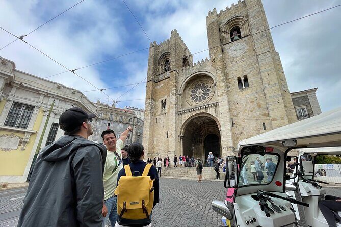 Lisbon Historical Downtown Private Tour - Miradouro Das Portas Do Sol