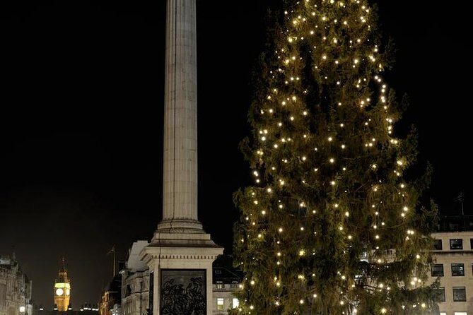 London Christmas Lights Private Tour by Traditional Black Cab