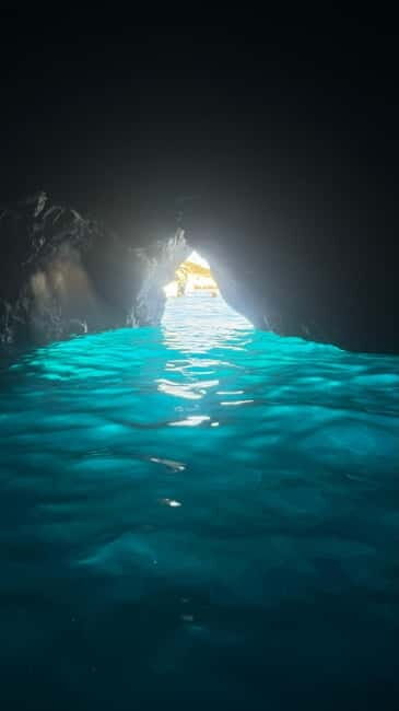 Makarska: Private halfday boat tour ,Hvar,small blue Cave - Authentic Experiences and Practical Details