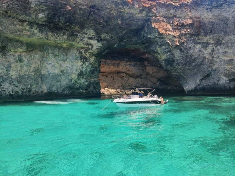 Malta: St. Paul's Bay - Private Boat to Comino & North Coast
