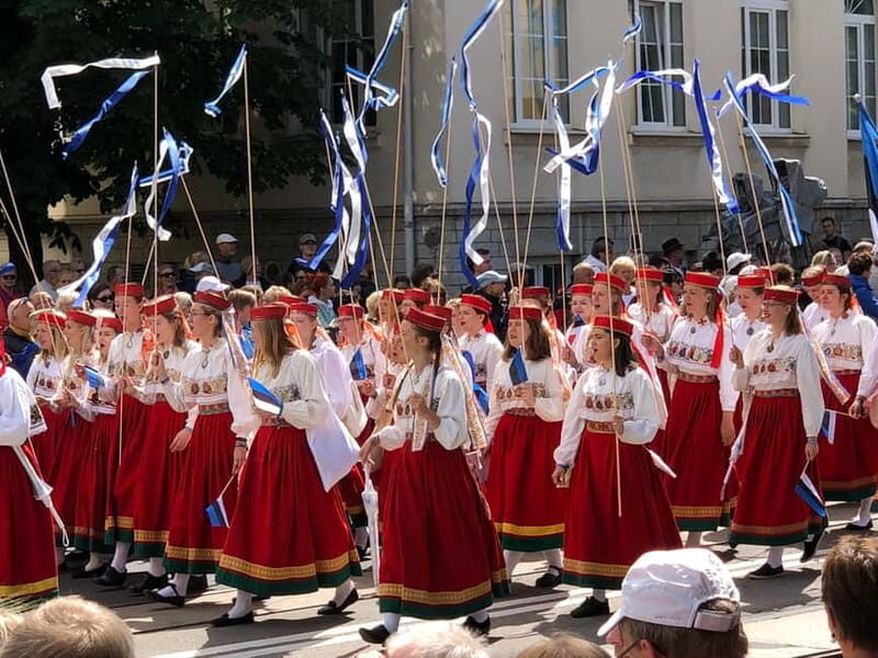 Medieval Tallinn 2-Hour Old Town Walking Tour