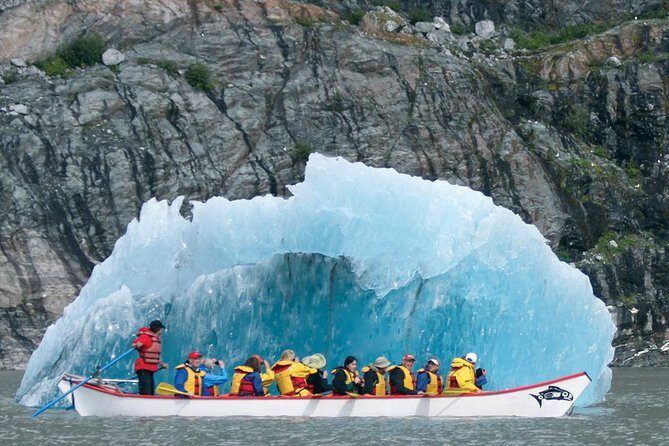 Mendenhall Lake Canoe Adventure - The Role of the Guide and Group Size