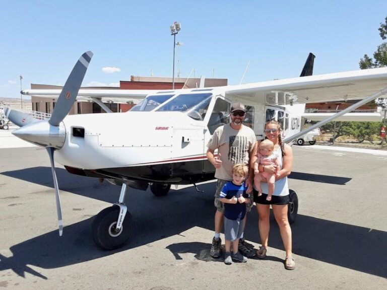 Moab: Canyonlands National Park Airplane Tour - A Closer Look at the Canyonlands Airplane Tour