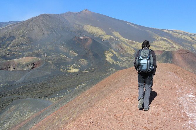Mount Etna Advanced Trekking: Private Full-Day Tour from Catania