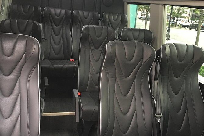 New York City Airport Group Arrival Transfer - The Ride and Fleet