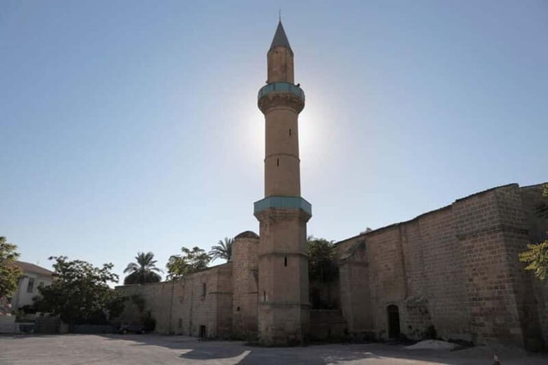 Nikosia : Private Custom Walking Tour with A Guide