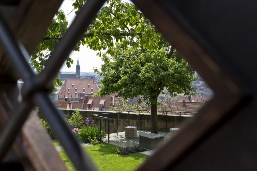 Nuremberg: Old Town Guided Walking Tour