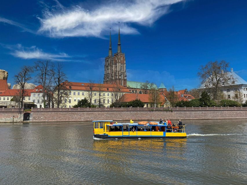 Oder river cruise and walking tour of Wroclaw