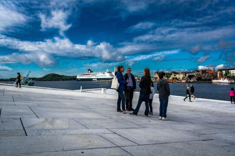 Oslo: 3-hour Highlights & Vigeland Park Private Walking Tour - An In-Depth Look at the Oslo Highlights & Vigeland Park Tour