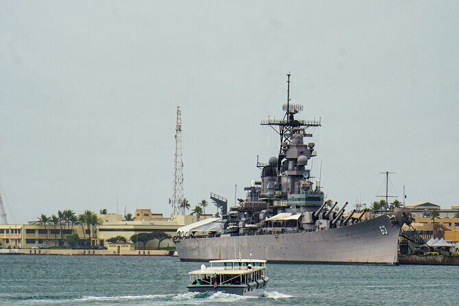 Pearl Harbor Arizona Memorial - Battleship Missouri: The WWII Capstone
