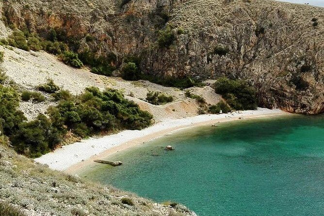 Plavnik island & Wild bays full-day boat trip with capt. Bobo - The Itinerary: What to Expect from Start to Finish