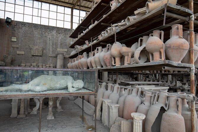 Pompeii Tour with Ticket INCLUDED and Expert Guide - Key Points