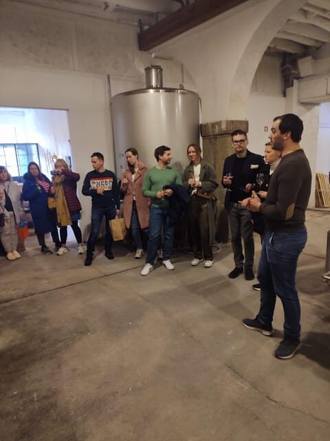Porto: Port and Douro Wine Walking Tour with Tastings
