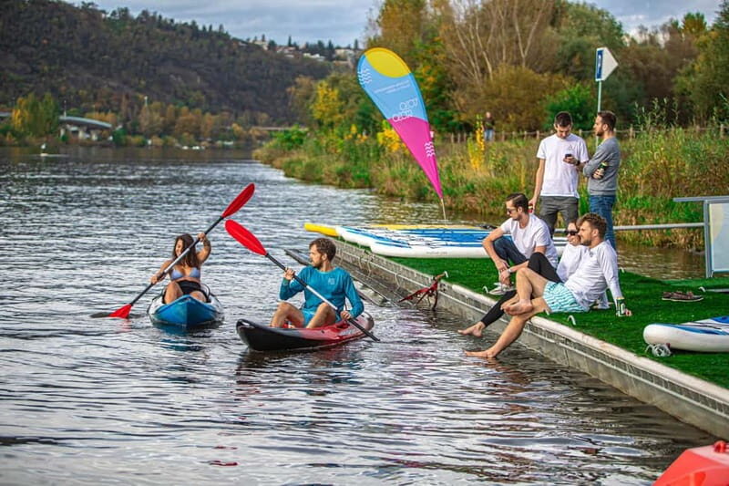 Prague: Vltava River Kayak Rental