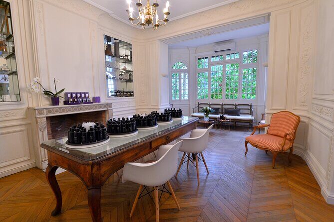 Prestige Perfume Workshop in Grasse