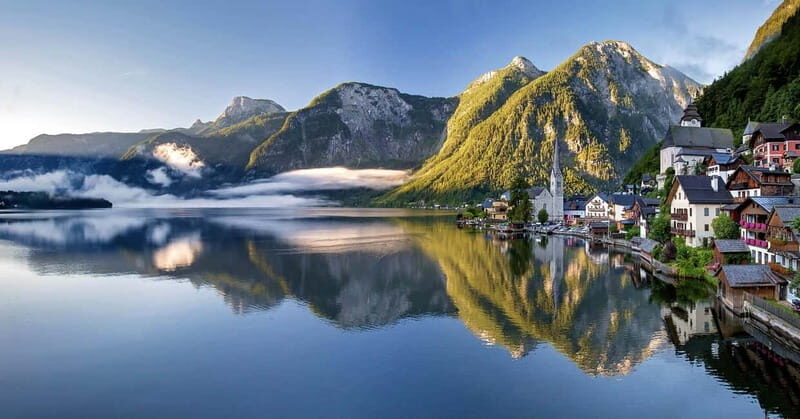 Private Day Highlight Trip of Hallstatt from Salzburg