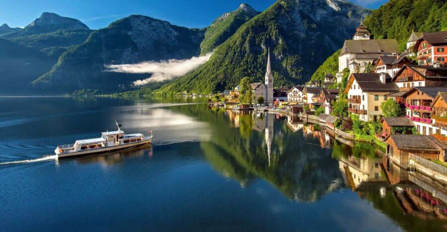Private Hallstatt Full-Day Tour