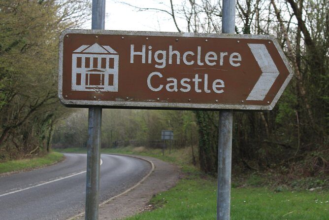 Private Round Trip Transfer : Heathrow or London to Highclere Castle