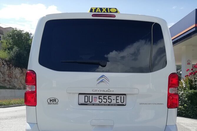 Private Transfer by 8 seats van from and to Dubrovnik Airport