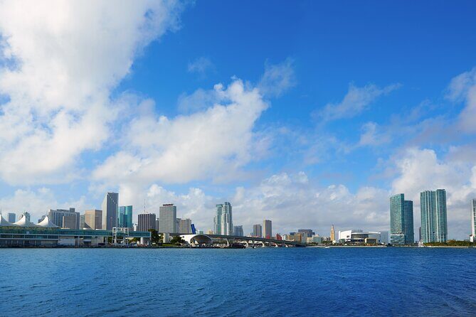 Private Transfer in SUV Orlando Airport (MCO) to Orlando Hotels - The Advantages of a Private SUV Transfer in Orlando