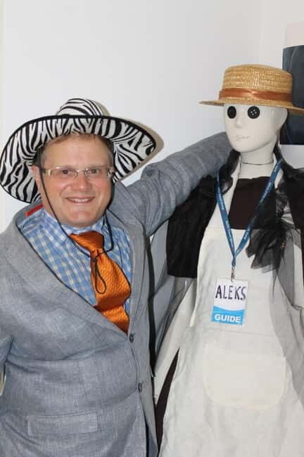 Riga`s Humor and History Walking Tour