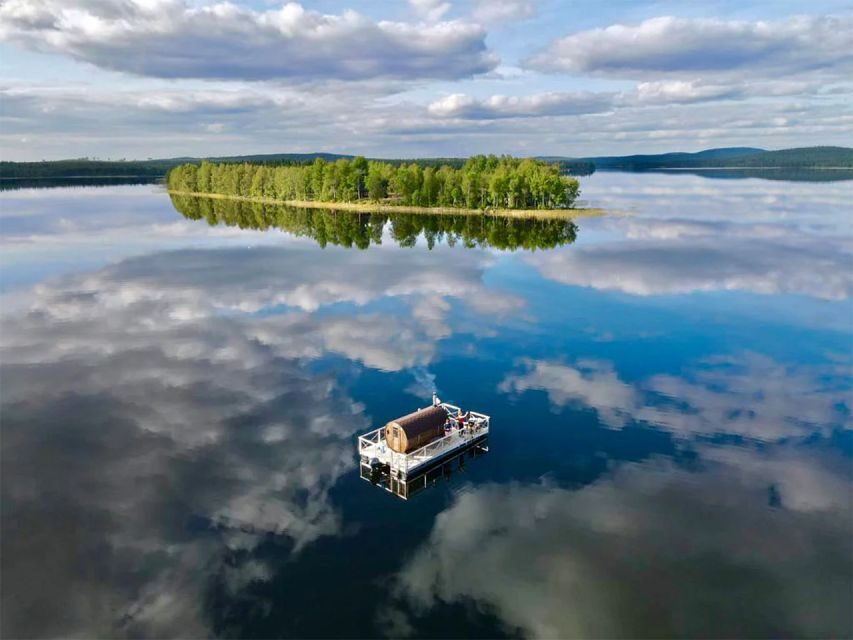 Rovaniemi: Sauna Boat Scenic Lake Cruise