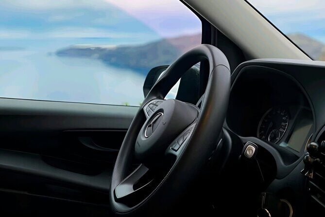 Santorini Taxi Service - Authentic Feedback from Satisfied Travelers