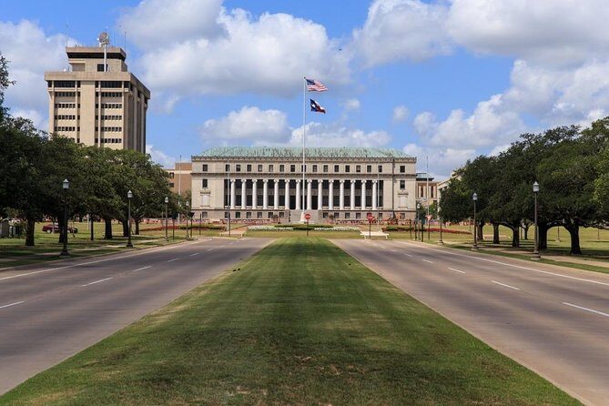 Scavenger Hunt: Playin with the Aggies in College Station! - The Itinerary: Landmarks and Hidden Treasures