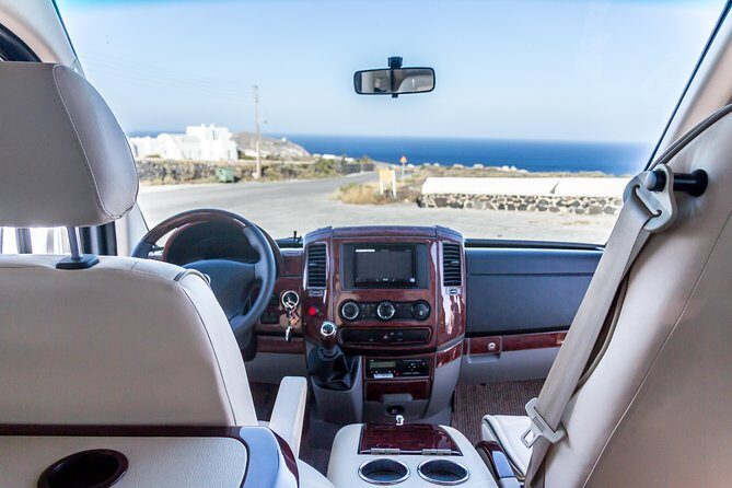 Shore Excursion: Customizable Santorini Tour