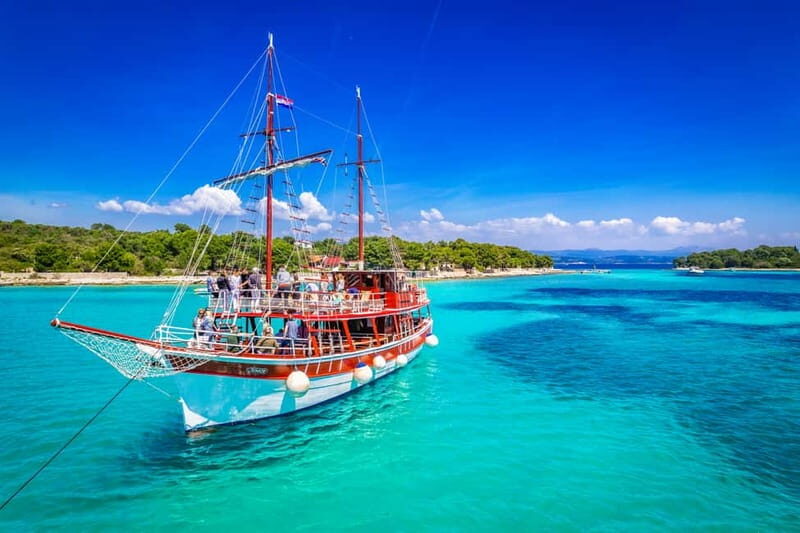 Split: All-Inclusive 3 Islands and Blue Lagoon Cruise