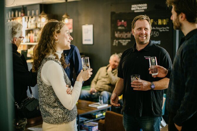 Taste & Tour: Edinburgh Food Tour with Drinks