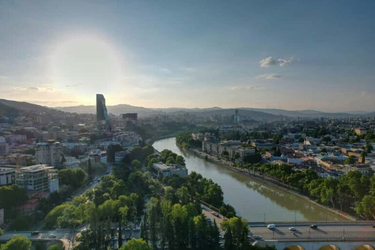 Tbilisi: Food and Culture Walking Tour with Tastings & Wine - The Itinerary in Detail