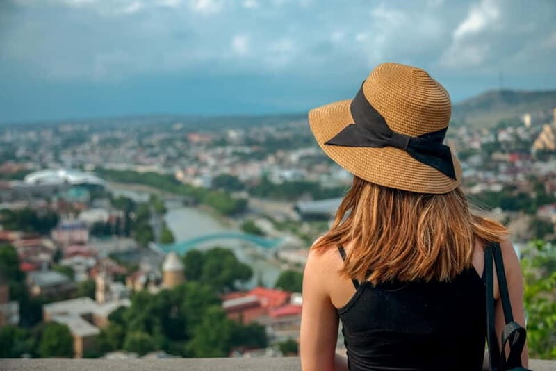 Tbilisi: Historic & Modern City tour with 2 Cable Car rides