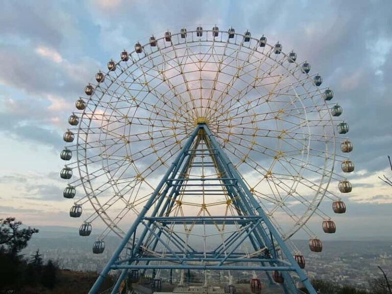 Tbilisi:New cable car, Mtatsminda with Lagidze water Tasting - Authentic Experiences and Practical Insights