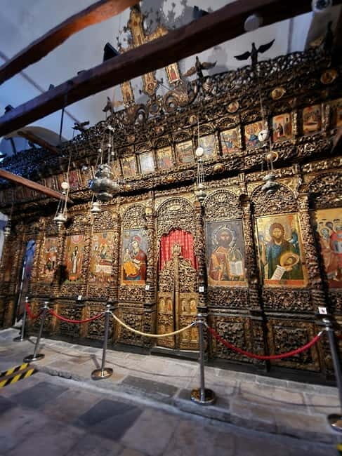 TOUR IN BERAT - Key Points
