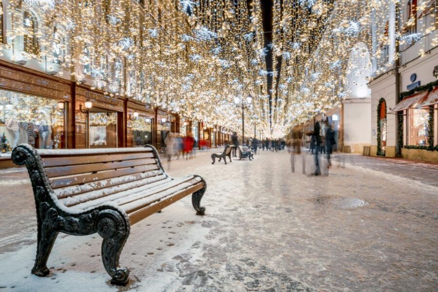 Vienna: Christmas Market Magic Walking Tour with a Local