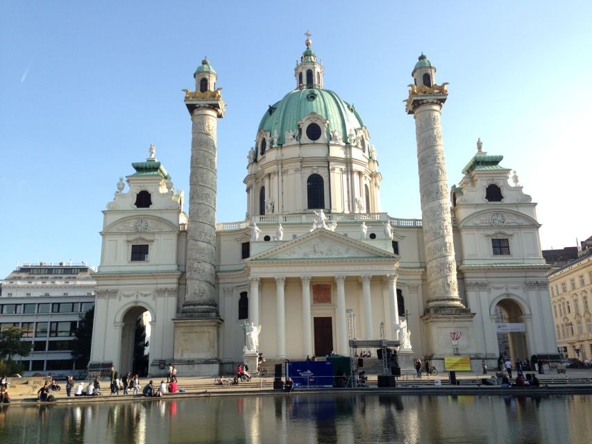 Vienna: Guided E-Bike Tour