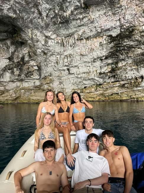 Vlorë: Haxhi Ali Cave & Karaburun SpeedBoat Tour