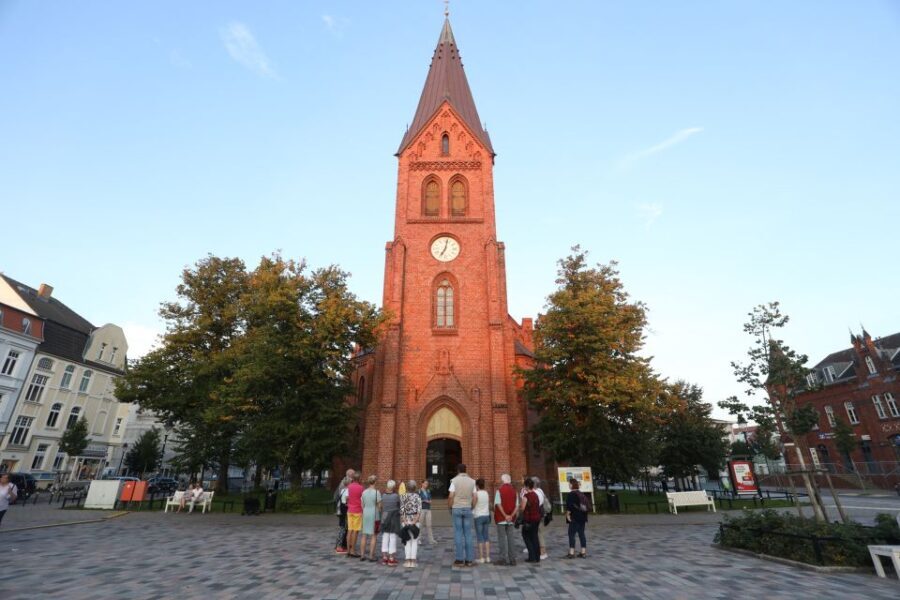 Warnemünde: Guided Walking Tour